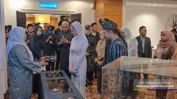 Pameran Aksesori Perhiasan Barang Kemas dan Tenunan Hasil Kreativiti ...